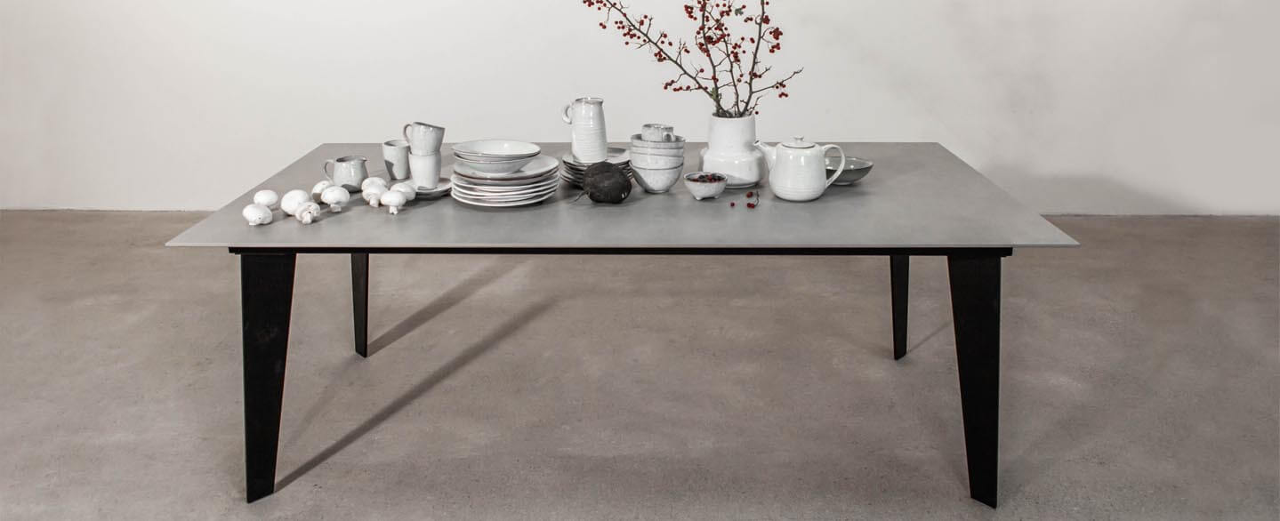 Esstische Gartentische und Schreibtische - pureto Tables sind Tische ...